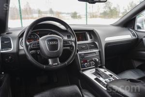 Grey Audi Q7 2009 in Riga, with an engine capacity of 3.00 L and mileage of 0 thousand km for 12790 €, photo 8 on AUTOMOTO.COM.LV