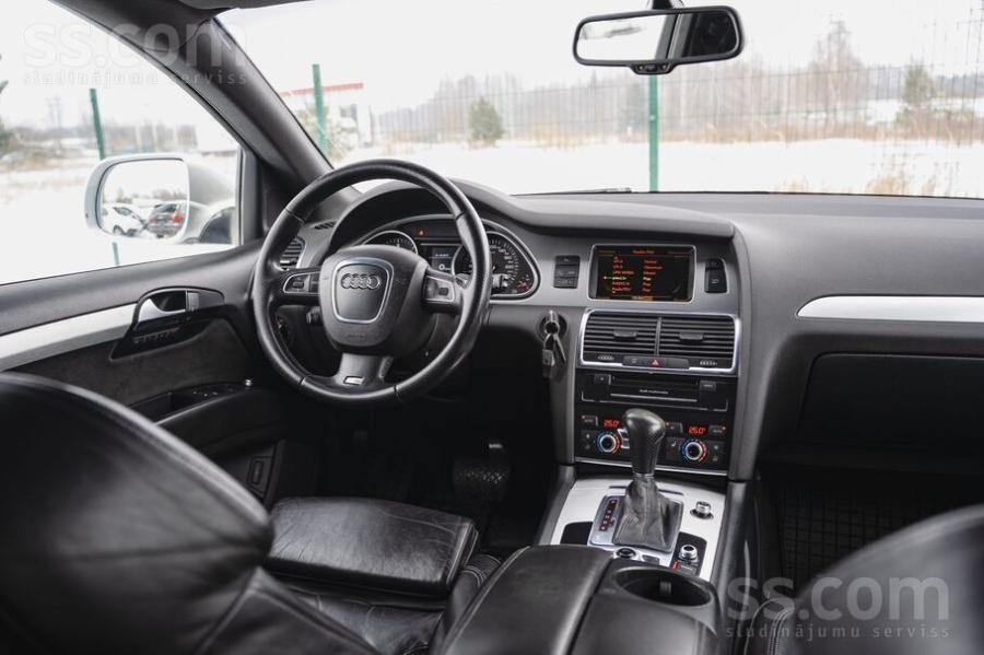 Grey Audi Q7 2009 in Riga, with an engine capacity of 3.00 L and mileage of 0 thousand km for 12790 €, photo 13 on AUTOMOTO.COM.LV