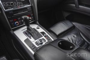 Grey Audi Q7 2009 in Riga, with an engine capacity of 3.00 L and mileage of 0 thousand km for 12790 €, photo 25 on AUTOMOTO.COM.LV