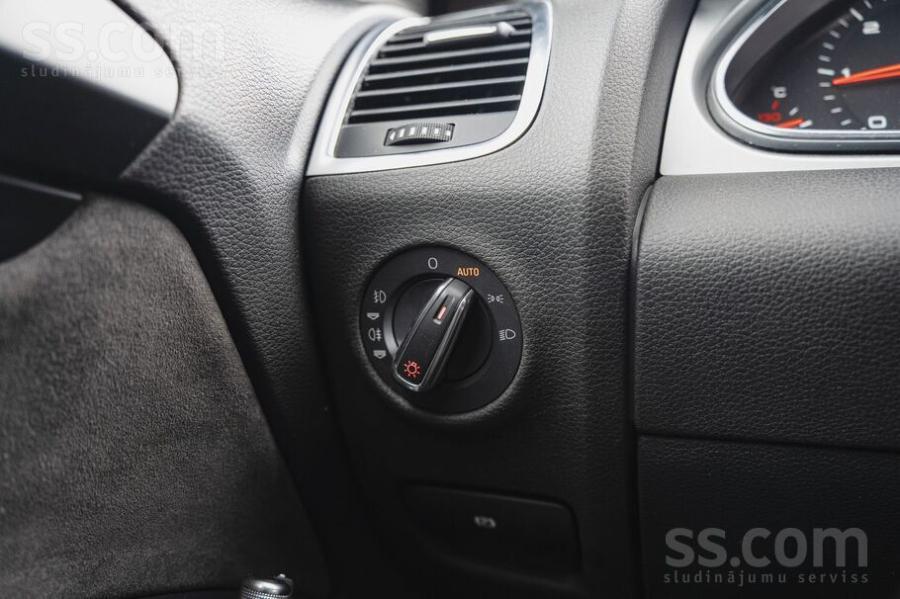 Grey Audi Q7 2009 in Riga, with an engine capacity of 3.00 L and mileage of 0 thousand km for 12790 €, photo 26 on AUTOMOTO.COM.LV