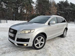 Grey Audi Q7 2009 in Klaipeda, with an engine capacity of 4.20 L and mileage of 270 thousand km for 6500 €, photo 2 on AUTOMOTO.COM.LV