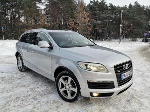 Grey Audi Q7 2009 in Klaipeda, with an engine capacity of 4.20 L and mileage of 270 thousand km for 6500 €, photo 5 on AUTOMOTO.COM.LV