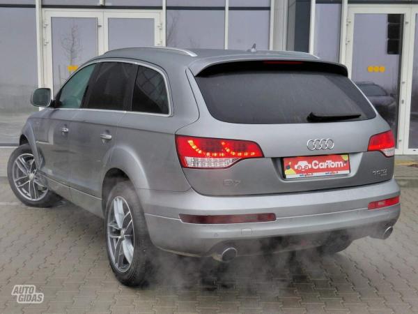 Pelēks Audi Q7 2009 Viļņa, ar dzinēja tilpumu 3.00 L un nobraukumu 394 tūkst. km par 7000 €, foto 4 vietnē AUTOMOTO.COM.LV