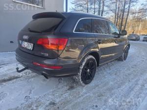 Pelēks Audi Q7 2009 Rīga, ar dzinēja tilpumu 3.00 L un nobraukumu 0 tūkst. km par 7500 €, foto 5 vietnē AUTOMOTO.COM.LV