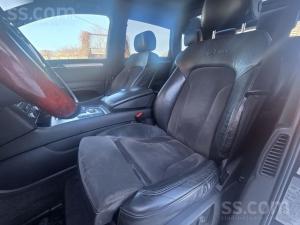 Pelēks Audi Q7 2009 Rīga, ar dzinēja tilpumu 3.00 L un nobraukumu 0 tūkst. km par 7500 €, foto 9 vietnē AUTOMOTO.COM.LV