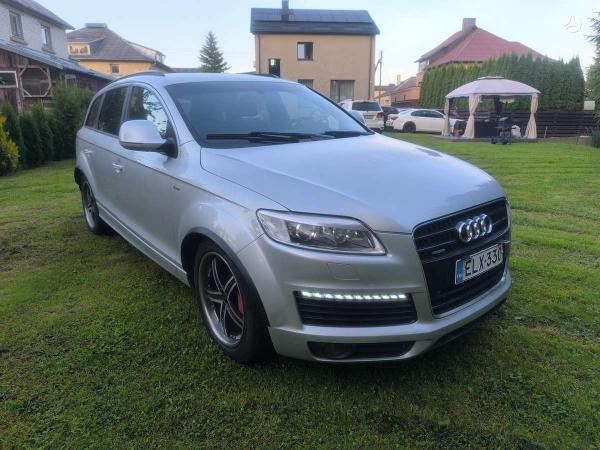 Pelēks Audi Q7 2009 Radviliškis, ar dzinēja tilpumu 2.97 L un nobraukumu 320 tūkst. km par 4950 €, foto 3 vietnē AUTOMOTO.COM.LV