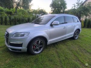 Pelēks Audi Q7 2009 Radviliškis, ar dzinēja tilpumu 2.97 L un nobraukumu 320 tūkst. km par 4950 €, foto 14 vietnē AUTOMOTO.COM.LV