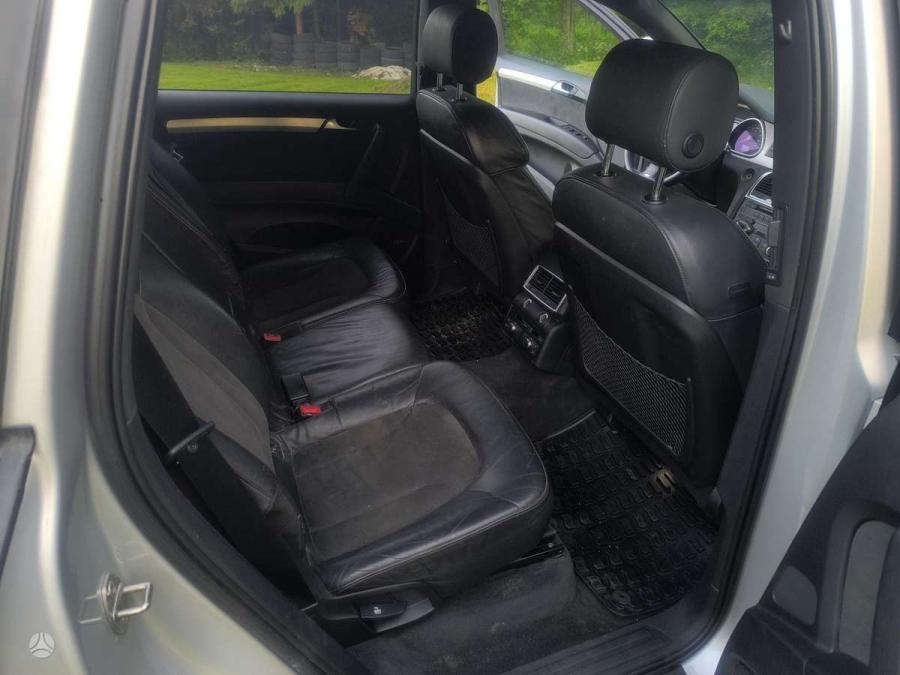 Pelēks Audi Q7 2009 Radviliškis, ar dzinēja tilpumu 2.97 L un nobraukumu 320 tūkst. km par 4950 €, foto 22 vietnē AUTOMOTO.COM.LV