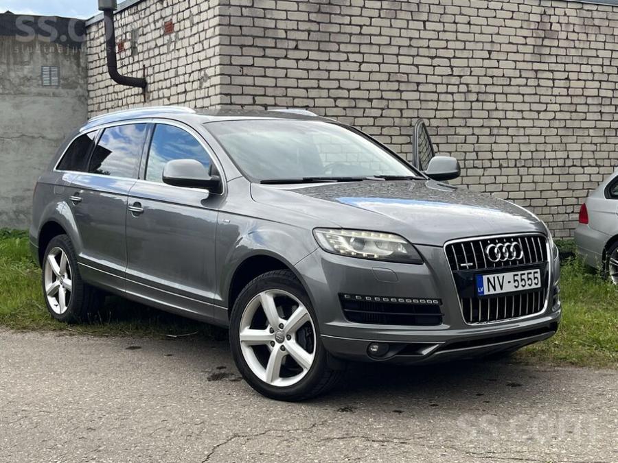 Grey Audi Q7 2009 in Riga, with an engine capacity of 3.00 L and mileage of 287 thousand km for 9150 €, photo 1 on AUTOMOTO.COM.LV