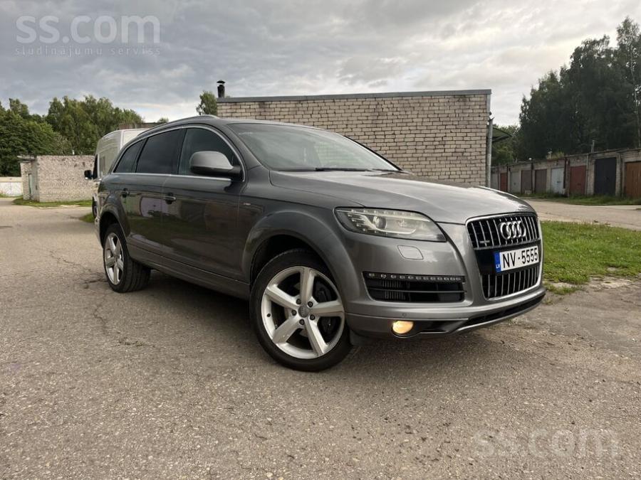 Grey Audi Q7 2009 in Riga, with an engine capacity of 3.00 L and mileage of 287 thousand km for 9150 €, photo 6 on AUTOMOTO.COM.LV