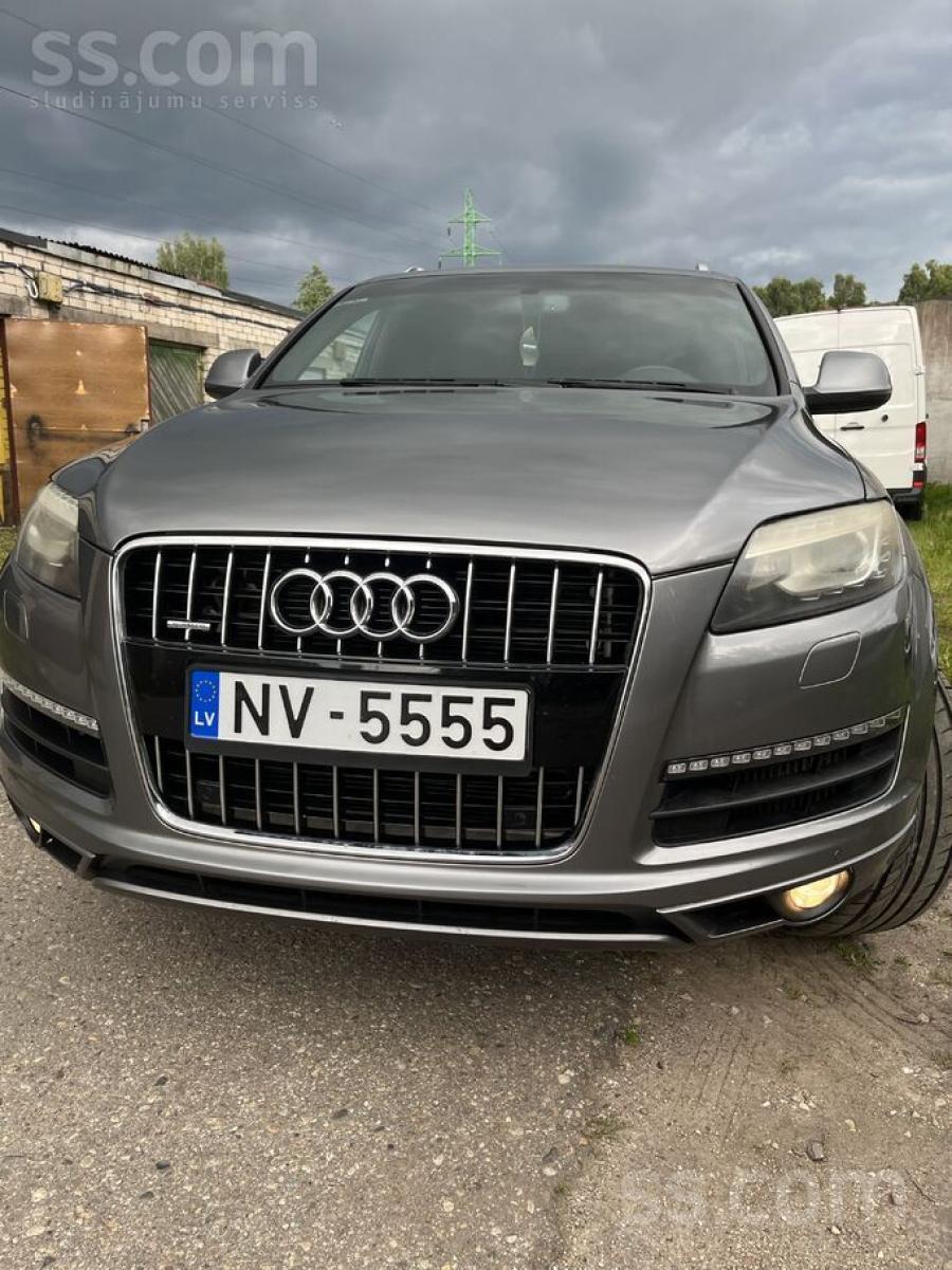 Grey Audi Q7 2009 in Riga, with an engine capacity of 3.00 L and mileage of 287 thousand km for 9150 €, photo 7 on AUTOMOTO.COM.LV