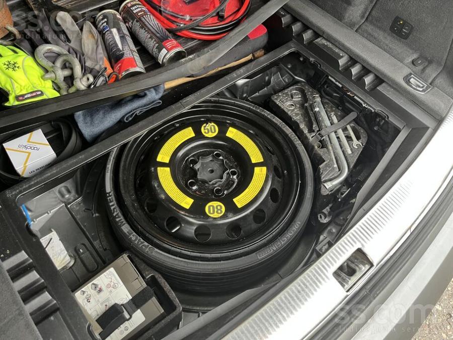 Grey Audi Q7 2009 in Riga, with an engine capacity of 3.00 L and mileage of 287 thousand km for 9150 €, photo 10 on AUTOMOTO.COM.LV