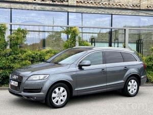 Grey Audi Q7 2009 in Riga, with an engine capacity of 3.00 L and mileage of 328 thousand km for 7350 €, photo 9 on AUTOMOTO.COM.LV