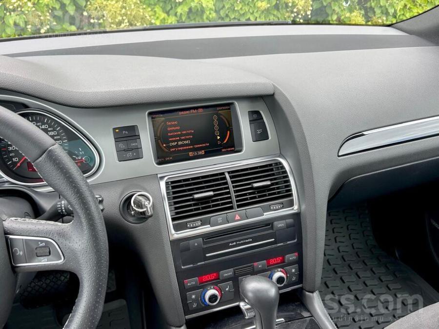 Grey Audi Q7 2009 in Riga, with an engine capacity of 3.00 L and mileage of 328 thousand km for 7350 €, photo 20 on AUTOMOTO.COM.LV