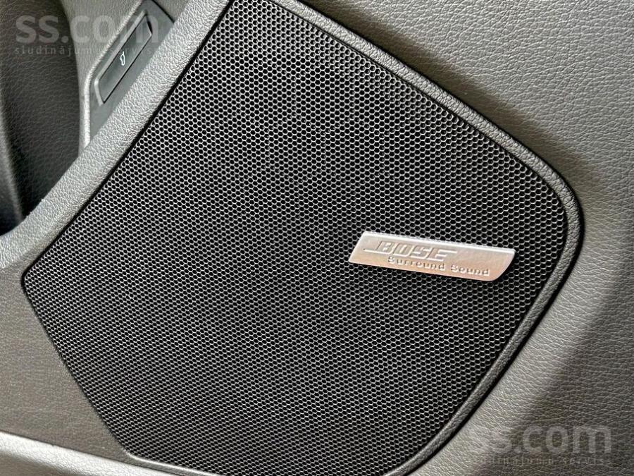Grey Audi Q7 2009 in Riga, with an engine capacity of 3.00 L and mileage of 328 thousand km for 7350 €, photo 28 on AUTOMOTO.COM.LV