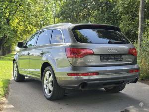 Pelēks Audi Q7 2009 Kauņa, ar dzinēja tilpumu 2.97 L un nobraukumu 274 tūkst. km par 10440 €, foto 7 vietnē AUTOMOTO.COM.LV