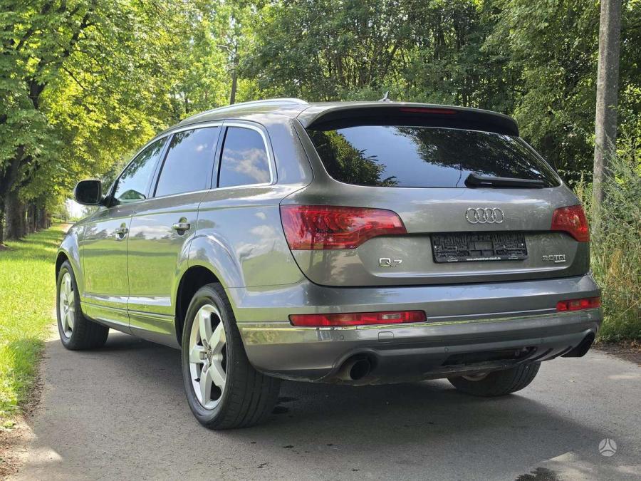 Pelēks Audi Q7 2009 Kauņa, ar dzinēja tilpumu 2.97 L un nobraukumu 274 tūkst. km par 10440 €, foto 7 vietnē AUTOMOTO.COM.LV