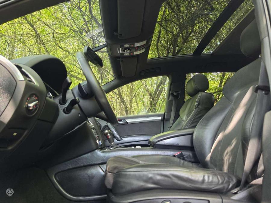 Pelēks Audi Q7 2009 Kauņa, ar dzinēja tilpumu 2.97 L un nobraukumu 274 tūkst. km par 10440 €, foto 20 vietnē AUTOMOTO.COM.LV