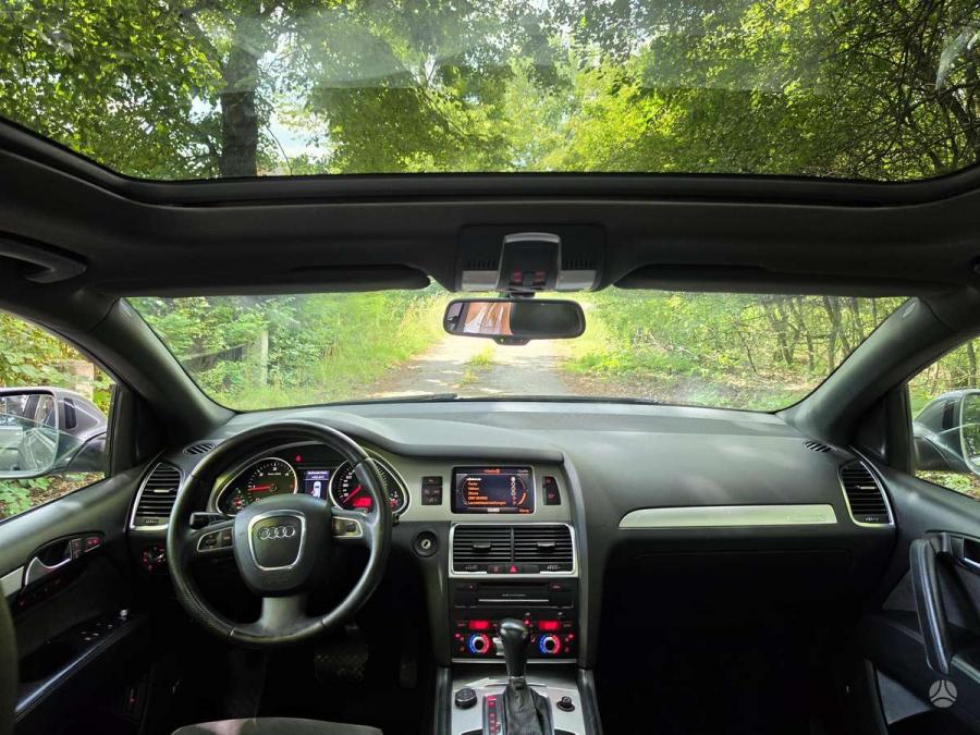 Pelēks Audi Q7 2009 Kauņa, ar dzinēja tilpumu 2.97 L un nobraukumu 274 tūkst. km par 10440 €, foto 22 vietnē AUTOMOTO.COM.LV
