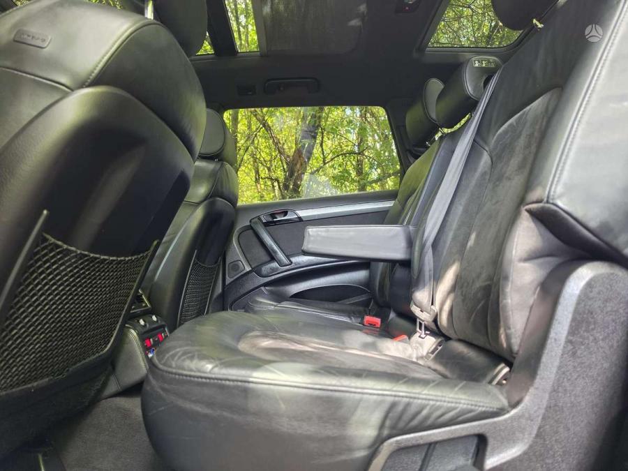 Pelēks Audi Q7 2009 Kauņa, ar dzinēja tilpumu 2.97 L un nobraukumu 274 tūkst. km par 10440 €, foto 24 vietnē AUTOMOTO.COM.LV