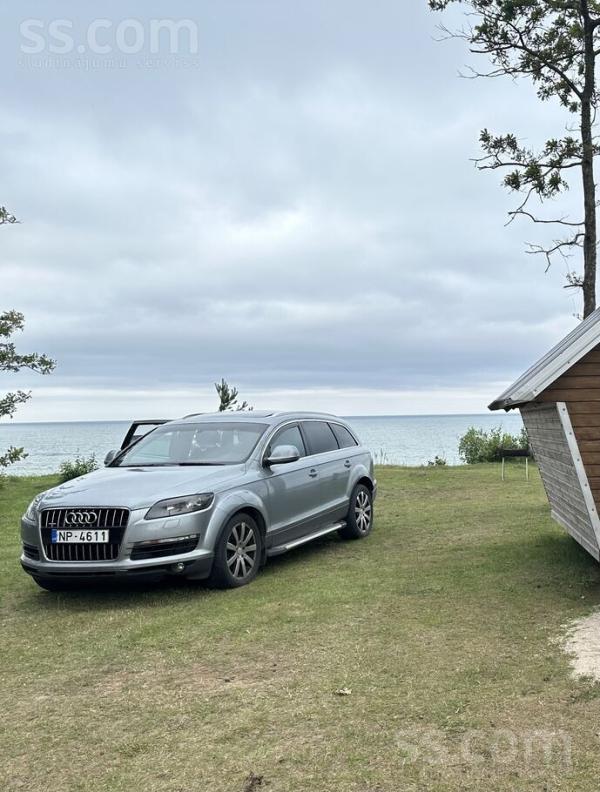 Pelēks Audi Q7 2009 Rīga, ar dzinēja tilpumu 3.00 L un nobraukumu 344 tūkst. km par 8800 €, foto 2 vietnē AUTOMOTO.COM.LV