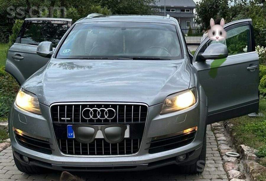 Grey Audi Q7 2009 in Riga, with an engine capacity of 3.00 L and mileage of 344 thousand km for 8800 €, photo 4 on AUTOMOTO.COM.LV