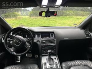 Grey Audi Q7 2009 in Riga, with an engine capacity of 3.00 L and mileage of 344 thousand km for 8800 €, photo 6 on AUTOMOTO.COM.LV