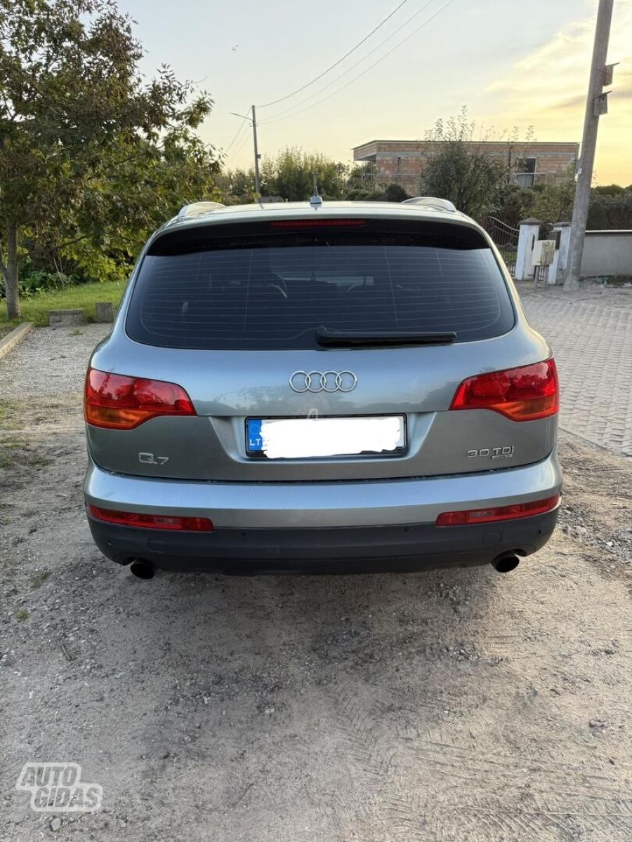 Pelēks Audi Q7 2009 Kauņa, ar dzinēja tilpumu 3.00 L un nobraukumu 368 tūkst. km par 5680 €, foto 8 vietnē AUTOMOTO.COM.LV