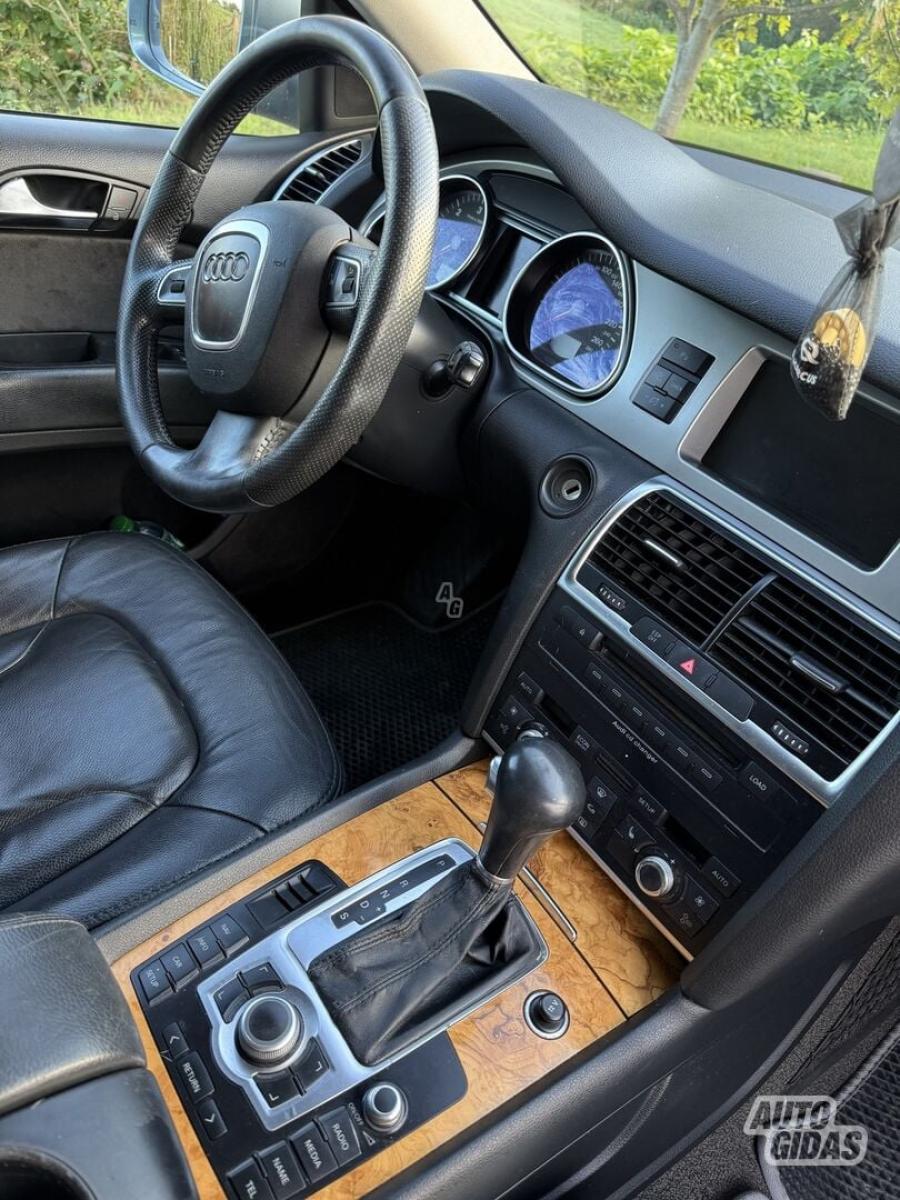 Pelēks Audi Q7 2009 Kauņa, ar dzinēja tilpumu 3.00 L un nobraukumu 368 tūkst. km par 5680 €, foto 11 vietnē AUTOMOTO.COM.LV