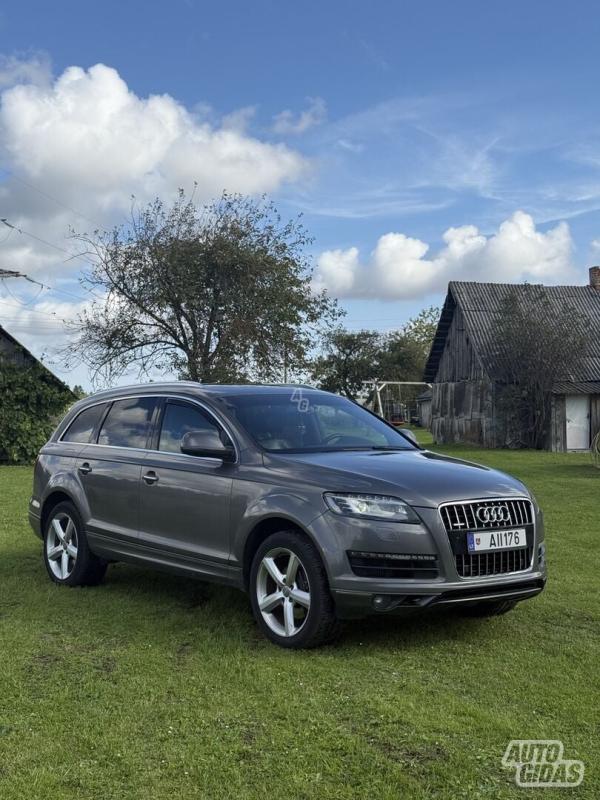 Grey Audi Q7 2009 in Siauliai, with an engine capacity of 3.00 L and mileage of 430 thousand km for 6500 €, photo 3 on AUTOMOTO.COM.LV