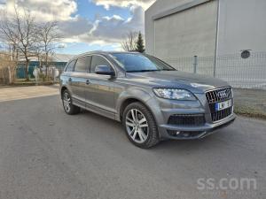 Grey Audi Q7 2010 in Riga, with an engine capacity of 3.00 L and mileage of 326 thousand km for 11500 €, photo 2 on AUTOMOTO.COM.LV