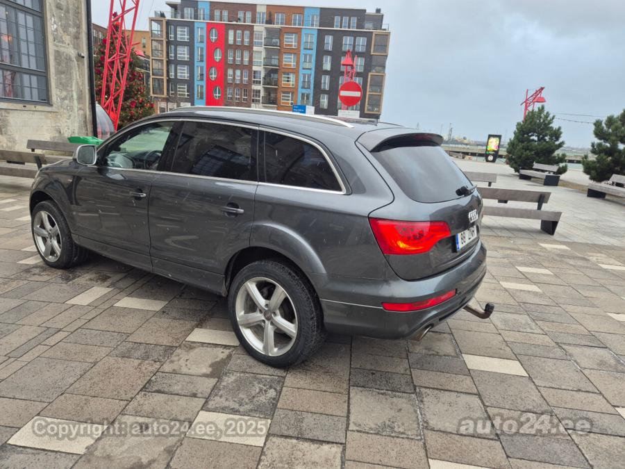 Pelēks Audi Q7 2010 Tallina, ar dzinēja tilpumu 3.00 L un nobraukumu 323 tūkst. km par 9900 €, foto 2 vietnē AUTOMOTO.COM.LV