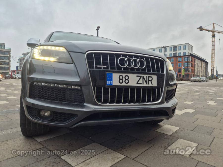 Pelēks Audi Q7 2010 Tallina, ar dzinēja tilpumu 3.00 L un nobraukumu 323 tūkst. km par 9900 €, foto 3 vietnē AUTOMOTO.COM.LV