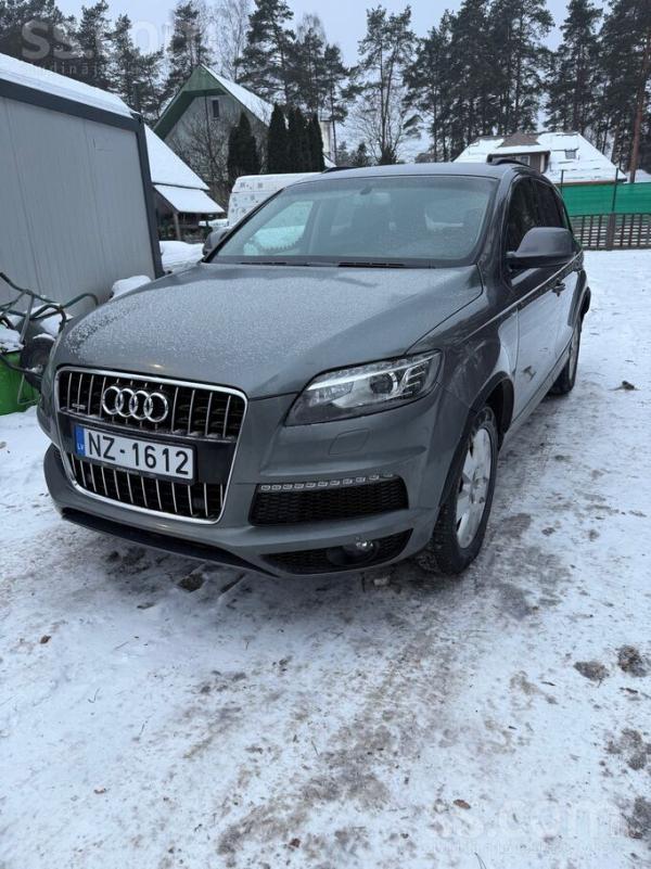 Grey Audi Q7 2010 in Riga, with an engine capacity of 3.00 L and mileage of 294 thousand km for 10500 €, photo 1 on AUTOMOTO.COM.LV