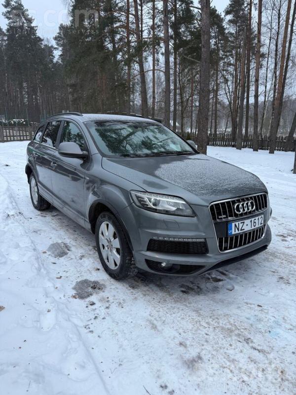 Grey Audi Q7 2010 in Riga, with an engine capacity of 3.00 L and mileage of 294 thousand km for 10500 €, photo 2 on AUTOMOTO.COM.LV