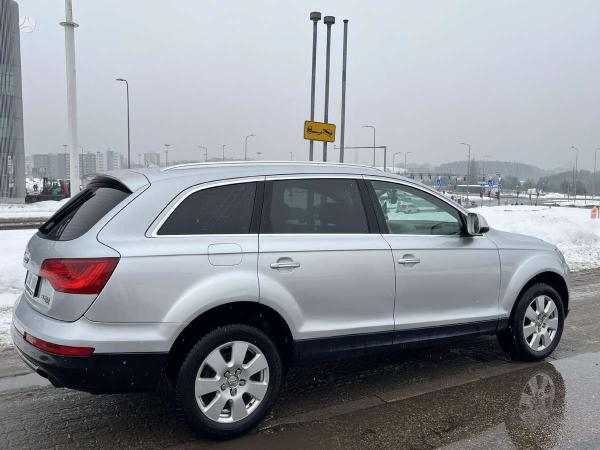 Pelēks Audi Q7 2010 Viļņa, ar dzinēja tilpumu 2.97 L un nobraukumu 282 tūkst. km par 7600 €, foto 9 vietnē AUTOMOTO.COM.LV