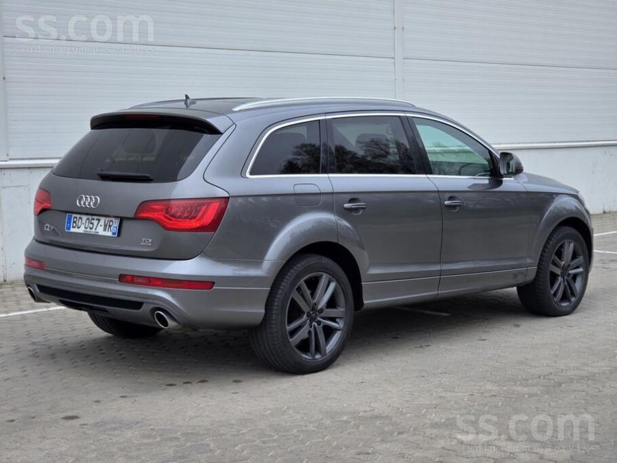 Pelēks Audi Q7 2010 Rīga, ar dzinēja tilpumu 3.00 L un nobraukumu 185 tūkst. km par 11290 €, foto 14 vietnē AUTOMOTO.COM.LV