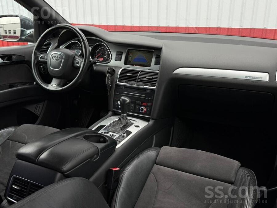 Pelēks Audi Q7 2010 Rīga, ar dzinēja tilpumu 3.00 L un nobraukumu 0 tūkst. km par 8990 €, foto 10 vietnē AUTOMOTO.COM.LV