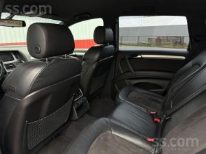 Pelēks Audi Q7 2010 Rīga, ar dzinēja tilpumu 3.00 L un nobraukumu 0 tūkst. km par 8990 €, foto 12 vietnē AUTOMOTO.COM.LV