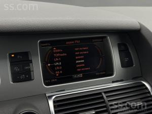Pelēks Audi Q7 2010 Rīga, ar dzinēja tilpumu 3.00 L un nobraukumu 0 tūkst. km par 8990 €, foto 17 vietnē AUTOMOTO.COM.LV