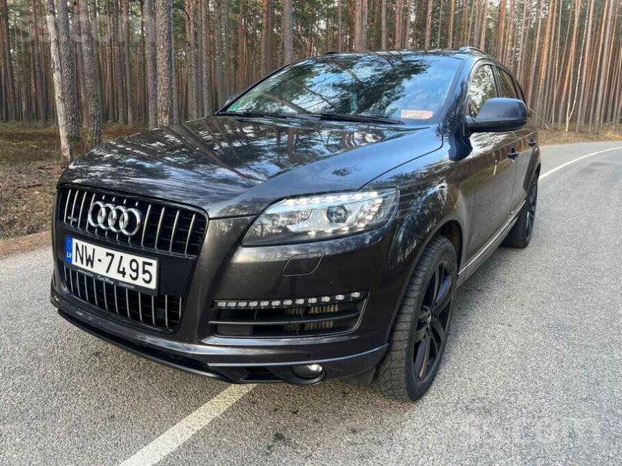 Pelēks Audi Q7 2010 Rīga, ar dzinēja tilpumu 3.00 L un nobraukumu 400 tūkst. km par 9000 €, foto 1 vietnē AUTOMOTO.COM.LV