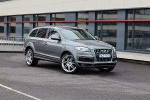 Grey Audi Q7 2010 in Riga, with an engine capacity of 3.00 L and mileage of 287 thousand km for 9980 €, photo  on AUTOMOTO.COM.LV