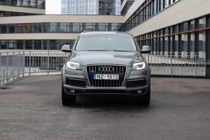 Pelēks Audi Q7 2010 Rīga, ar dzinēja tilpumu 3.00 L un nobraukumu 287 tūkst. km par 9980 €, foto 18 vietnē AUTOMOTO.COM.LV