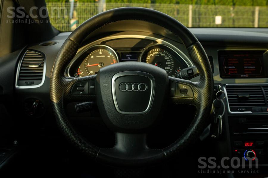 Pelēks Audi Q7 2010 Jelgava, ar dzinēja tilpumu 3.00 L un nobraukumu 280 tūkst. km par 8900 €, foto 13 vietnē AUTOMOTO.COM.LV