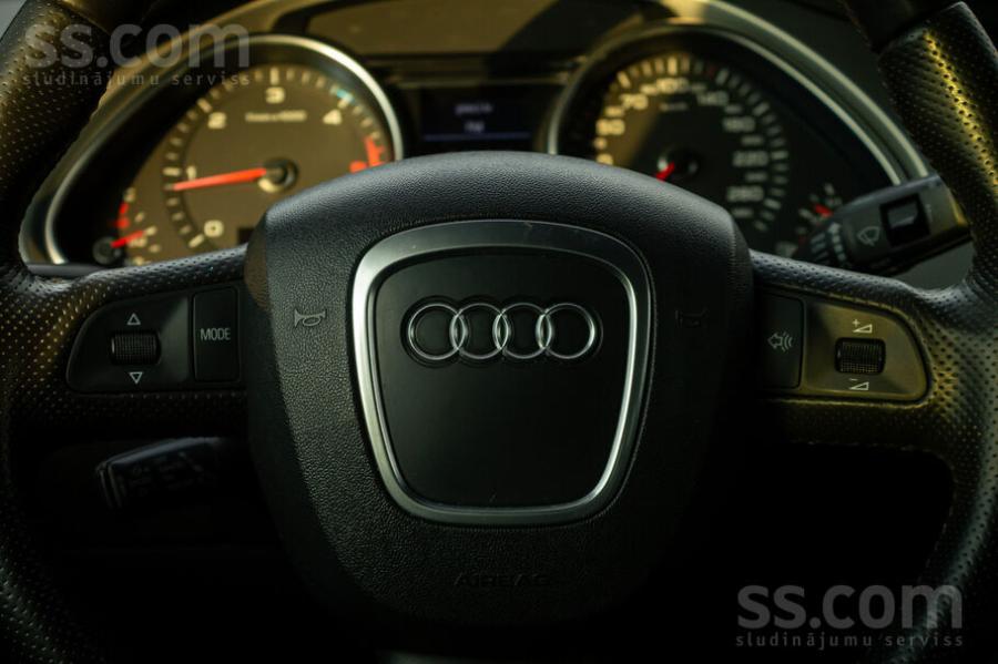 Pelēks Audi Q7 2010 Jelgava, ar dzinēja tilpumu 3.00 L un nobraukumu 280 tūkst. km par 8900 €, foto 14 vietnē AUTOMOTO.COM.LV
