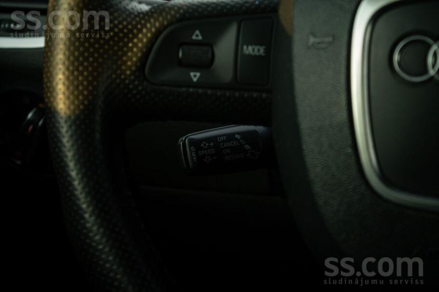 Pelēks Audi Q7 2010 Jelgava, ar dzinēja tilpumu 3.00 L un nobraukumu 280 tūkst. km par 8900 €, foto 15 vietnē AUTOMOTO.COM.LV