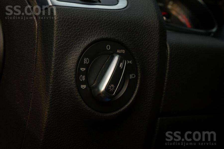 Pelēks Audi Q7 2010 Jelgava, ar dzinēja tilpumu 3.00 L un nobraukumu 280 tūkst. km par 8900 €, foto 24 vietnē AUTOMOTO.COM.LV