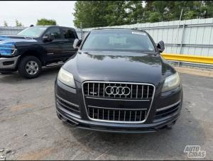 Grey Audi Q7 2010 in Marijampole, with an engine capacity of 3.00 L and mileage of 223 thousand km for 8500 €, photo 5 on AUTOMOTO.COM.LV