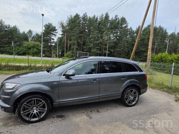 Grey Audi Q7 2010 in Riga, with an engine capacity of 3.00 L and mileage of 336 thousand km for 9750 €, photo 9 on AUTOMOTO.COM.LV