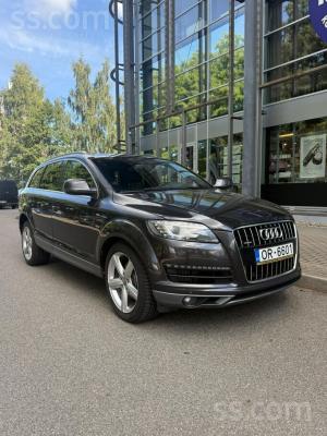 Grey Audi Q7 2010 in Riga, with an engine capacity of 3.00 L and mileage of 0 thousand km for 9900 €, photo  on AUTOMOTO.COM.LV